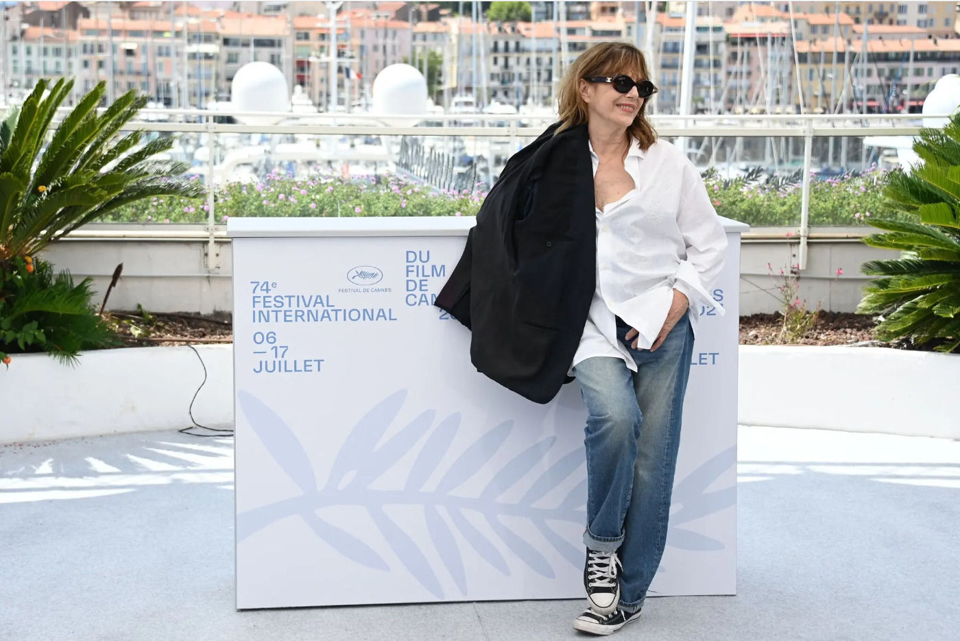 Hermès Birkin以她为名: 传奇时尚女星Jane Birkin逝世Singer & Style Icon Jane Birkin ...