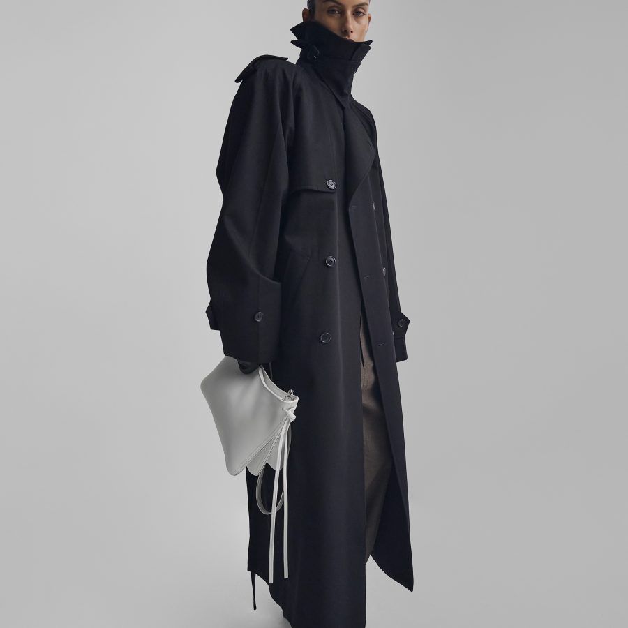 Phoebe Philo 她回来了Phoebe Philo's Remarkable Comeback: The Minimalism Of ...