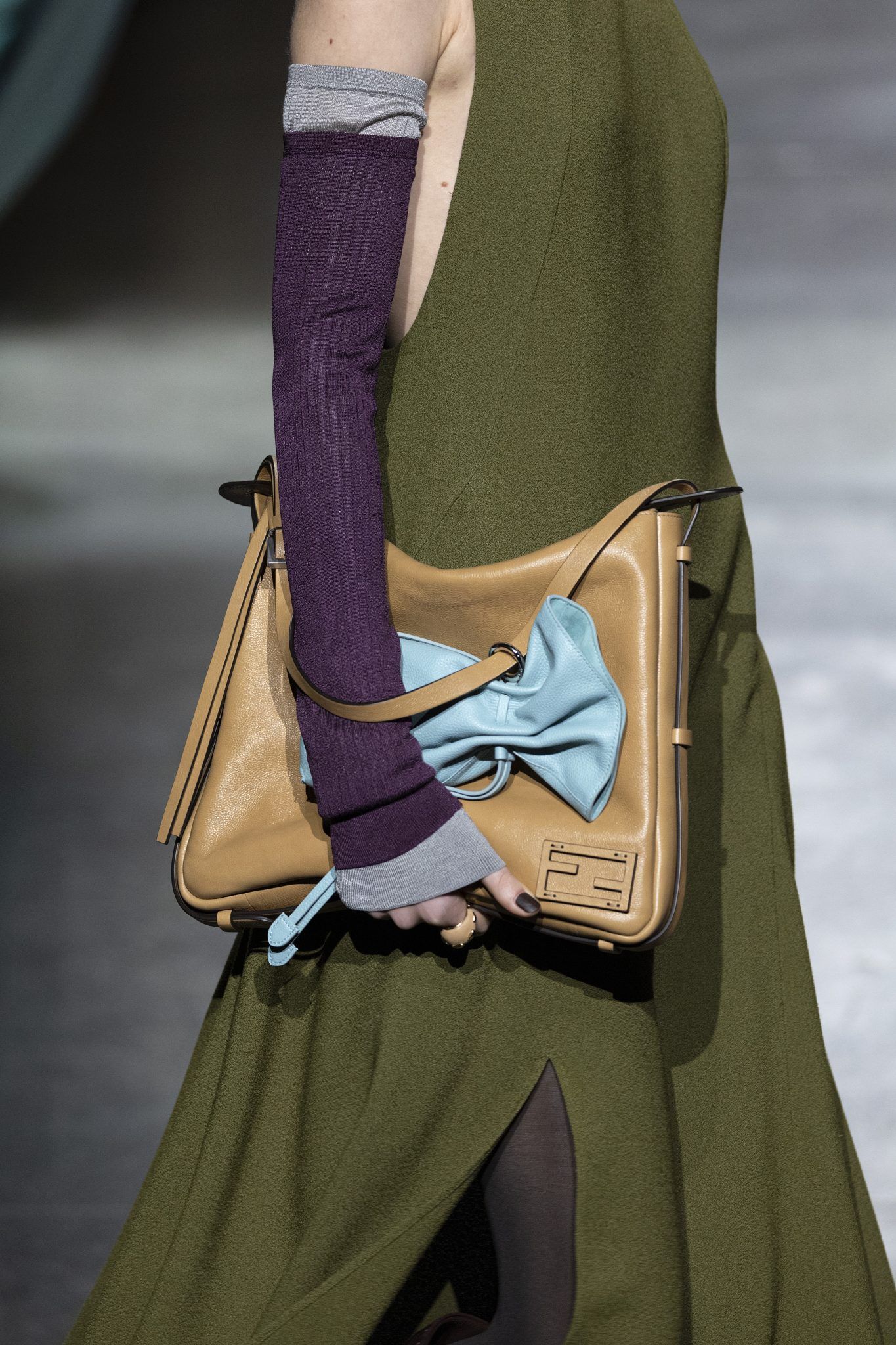 柔软有态度的秋冬包袋Soft Yet Structured: Simply FENDI Bags You Can't Miss This ...