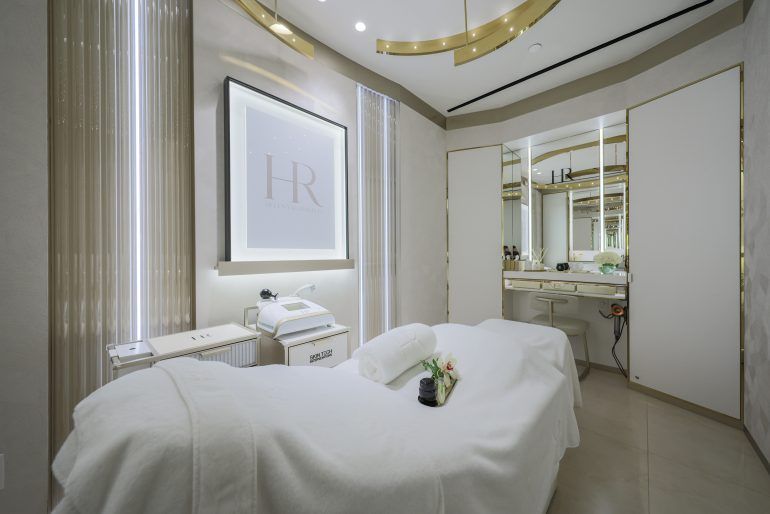 奢华护肤新选择：HR赫莲娜入驻新加坡Luxurious Skincare Arrives In Singapore: Helena ...