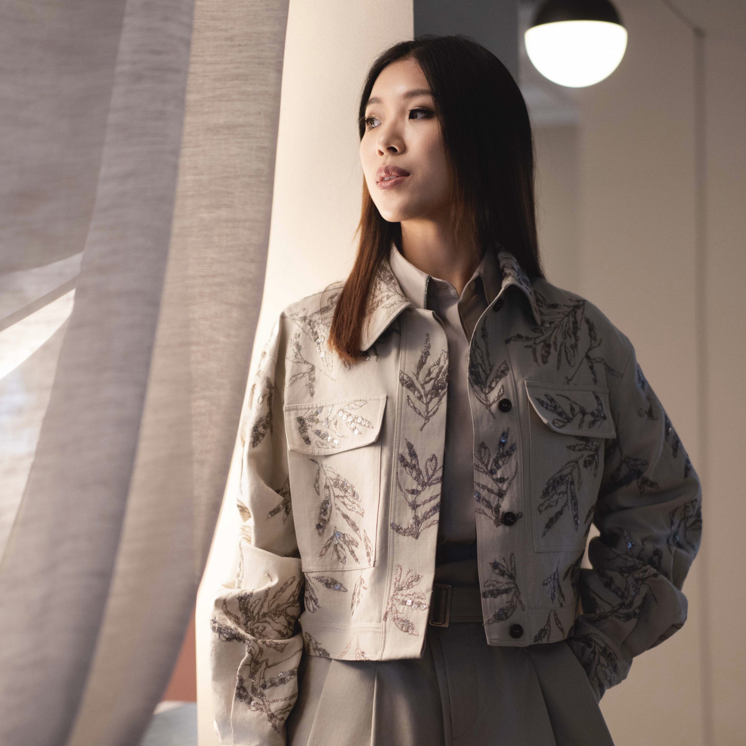 Cassie Yang 胸怀大爱的骨科医生Young Doctor Committed to Charity and Changing ...