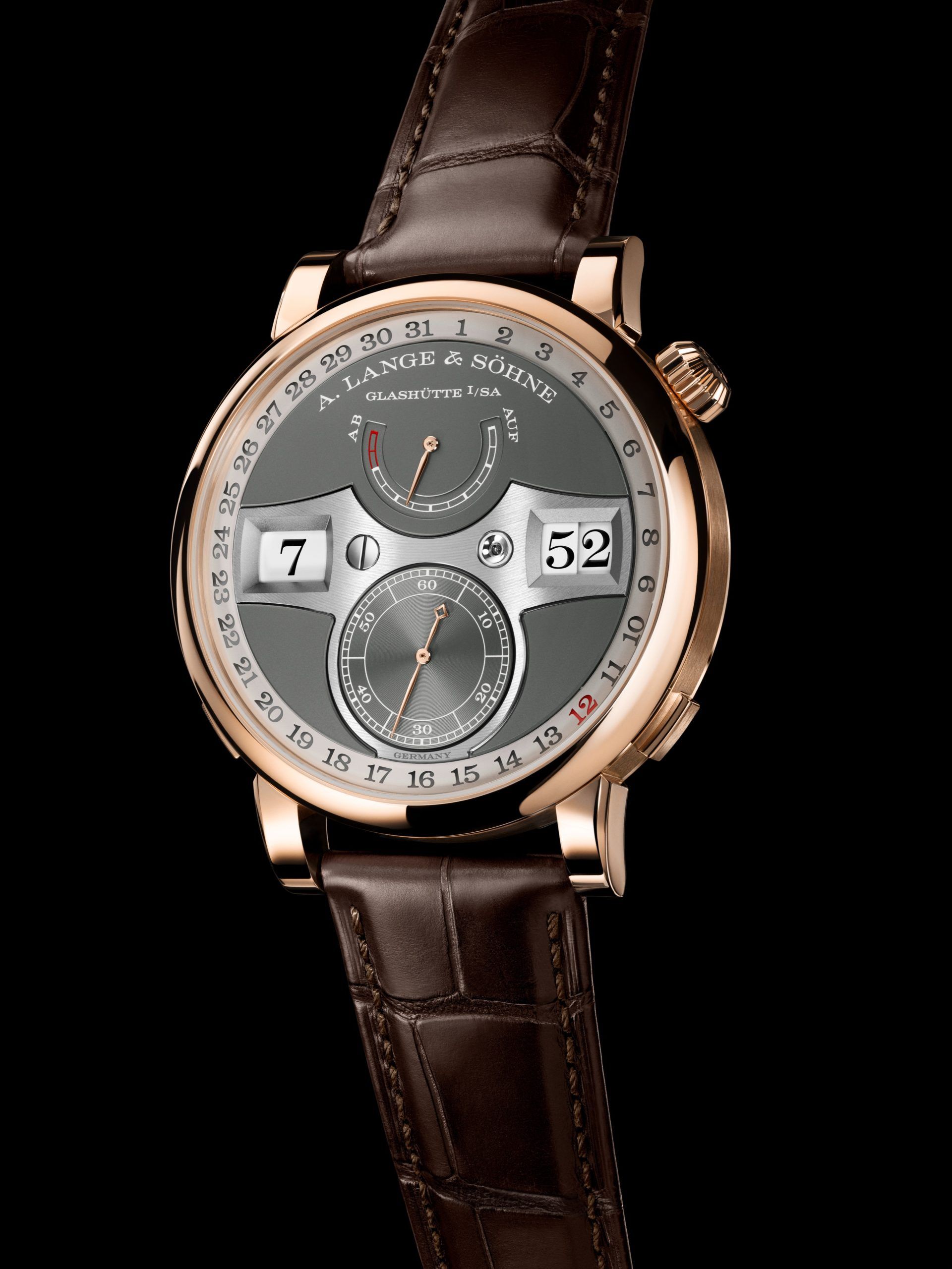 Time in Digits: The Mechanical Precision of Zeitwerk Date Rose Gold