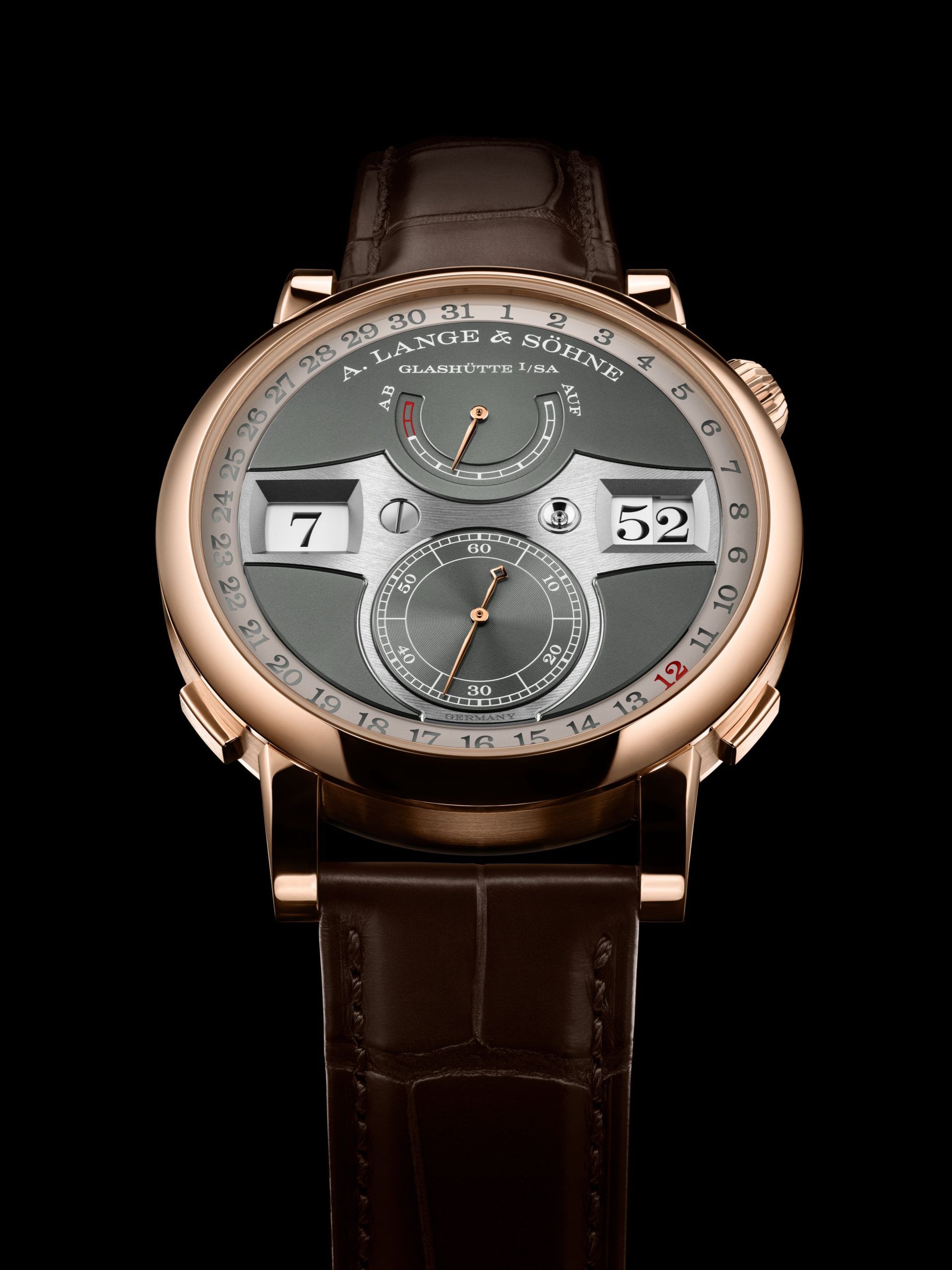 Time in Digits: The Mechanical Precision of Zeitwerk Date Rose Gold