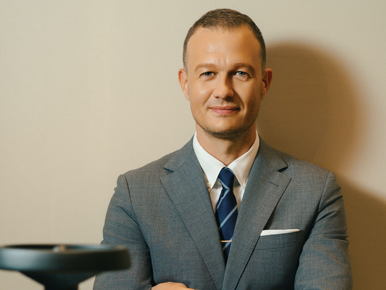 【他乡此路不堵】Martin Issing 开门想见山 ｜品 PIN Prestige